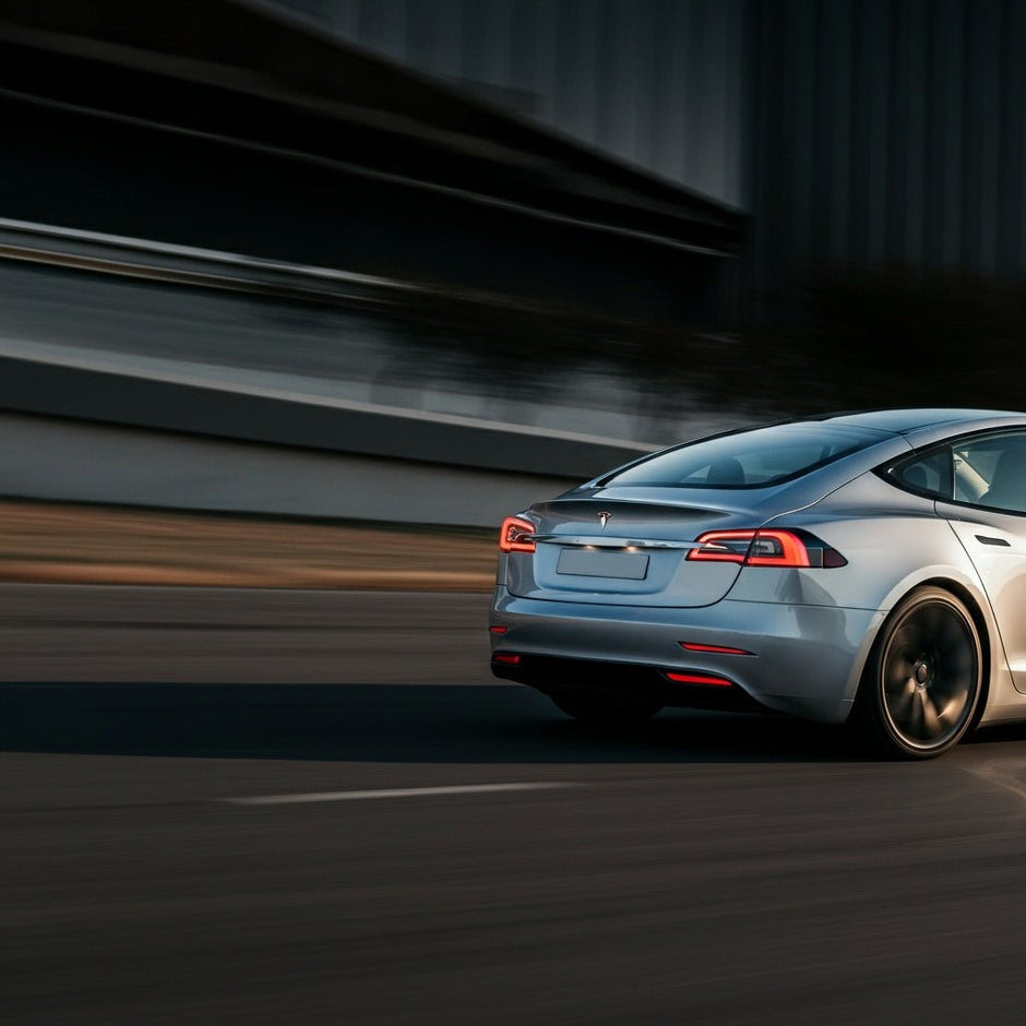 Tesla Rolls Out Software Update 2025.14.6: Key Features and Improvemen